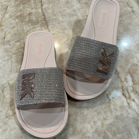 MICHAEL Michael Kors | Shoes | Michael By Michael Kors Womens Logo Pool ...